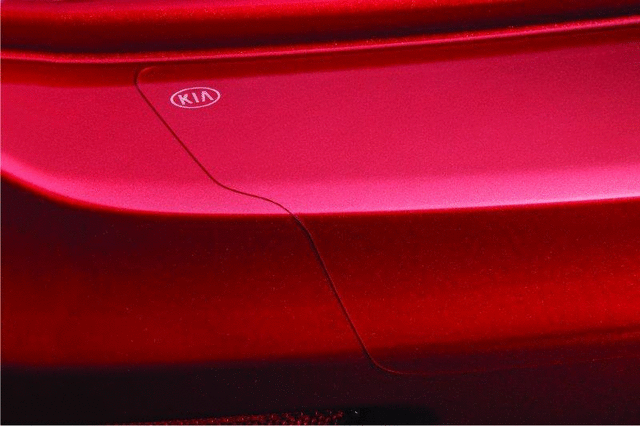 D9031-ADU02 - Rear Bumper Protector - Clear Applique 2017-2019 Kia ...