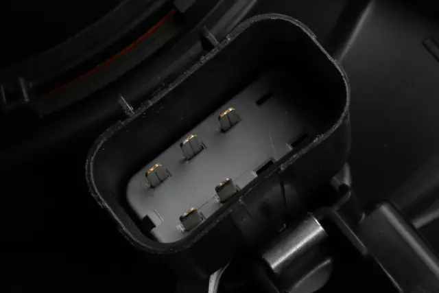 2014-2015 Chevrolet Silverado 1500 Driver Side Headlamp (Replaces Part ...