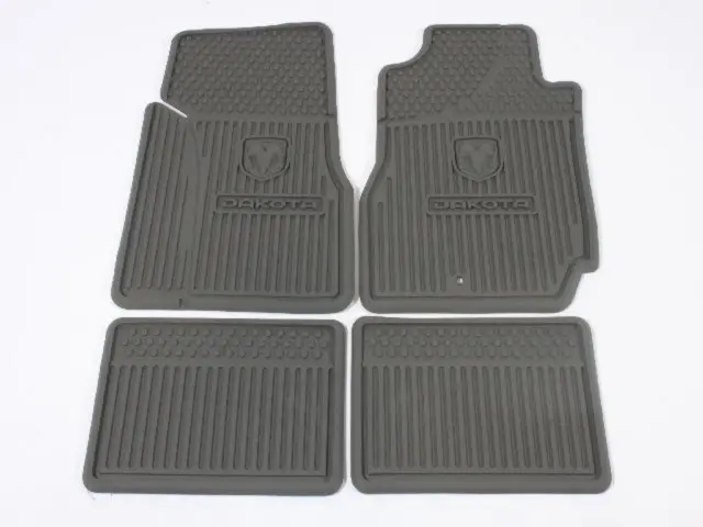 Buy OEM Mopar Floor Mats & Carpets | Canada Mopar® Estores