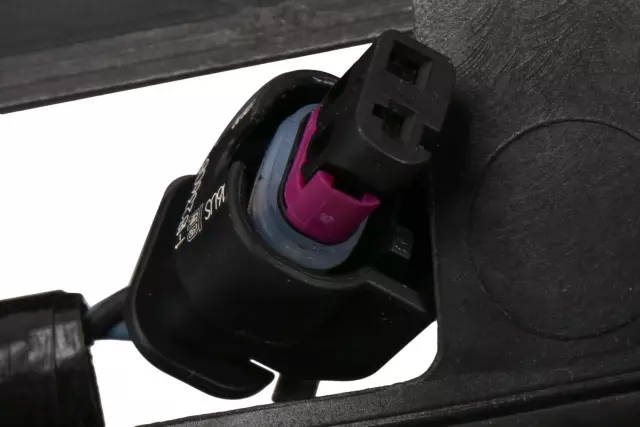 2017-2019 GM (Replaces 84363184) Front Bumper Shutter 85043807 GM ...